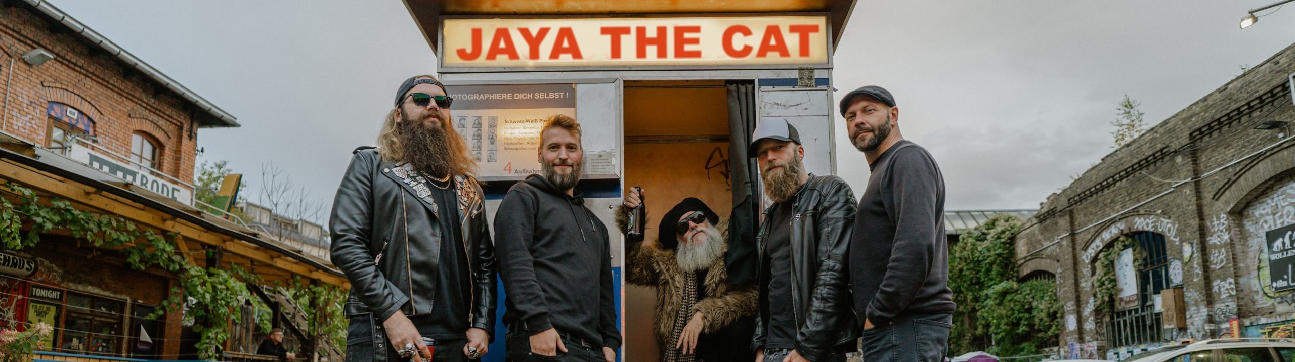 SOLD OUT: Jaya The Cat + Skapiche?! - Poppodium Baroeg Rotterdam